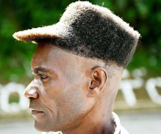 12 helt galna frisyrer som du inte trodde fanns. Världens fulaste ...